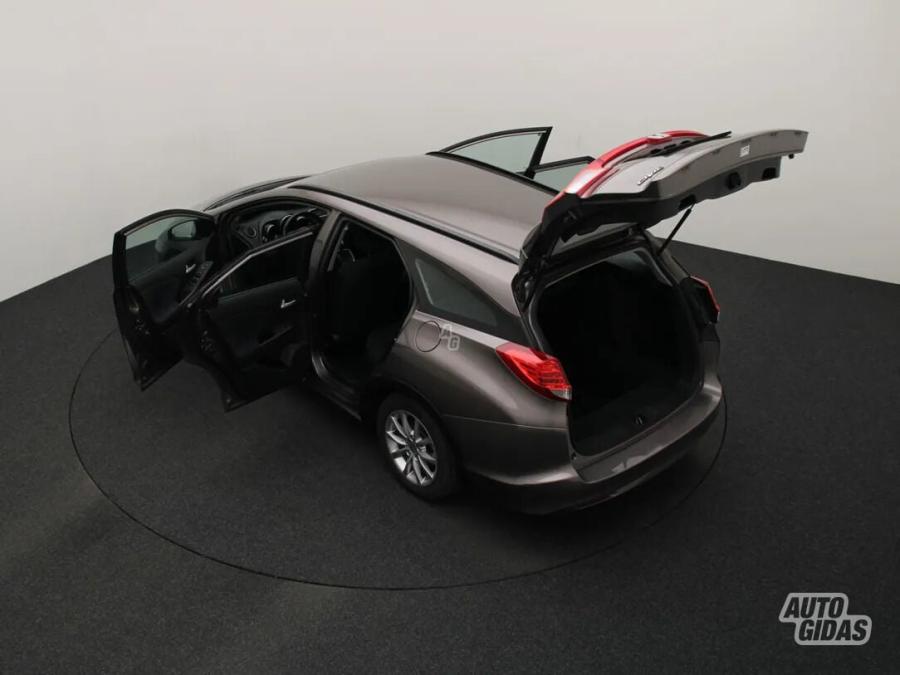Brown Honda Civic 2014 in Vilnius, with an engine capacity of 1.60 L and mileage of 91 thousand km for 7799 €, photo 14 on AUTOMOTO.COM.LV