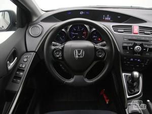 Brown Honda Civic 2014 in Vilnius, with an engine capacity of 1.60 L and mileage of 91 thousand km for 7799 €, photo 18 on AUTOMOTO.COM.LV