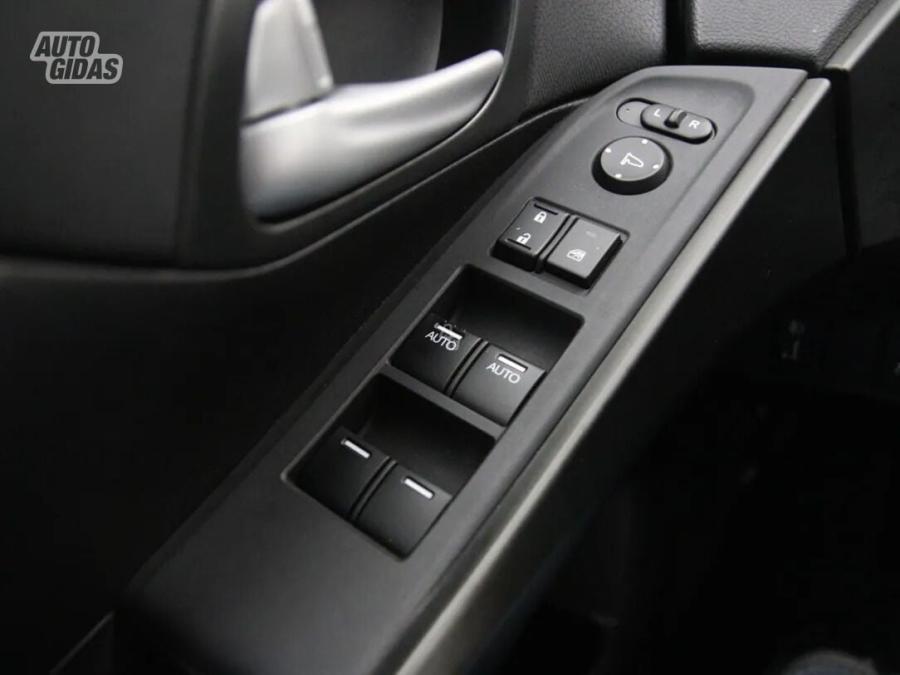 Brown Honda Civic 2014 in Vilnius, with an engine capacity of 1.60 L and mileage of 91 thousand km for 7799 €, photo 24 on AUTOMOTO.COM.LV
