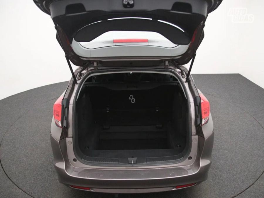 Brown Honda Civic 2014 in Vilnius, with an engine capacity of 1.60 L and mileage of 91 thousand km for 7799 €, photo 27 on AUTOMOTO.COM.LV
