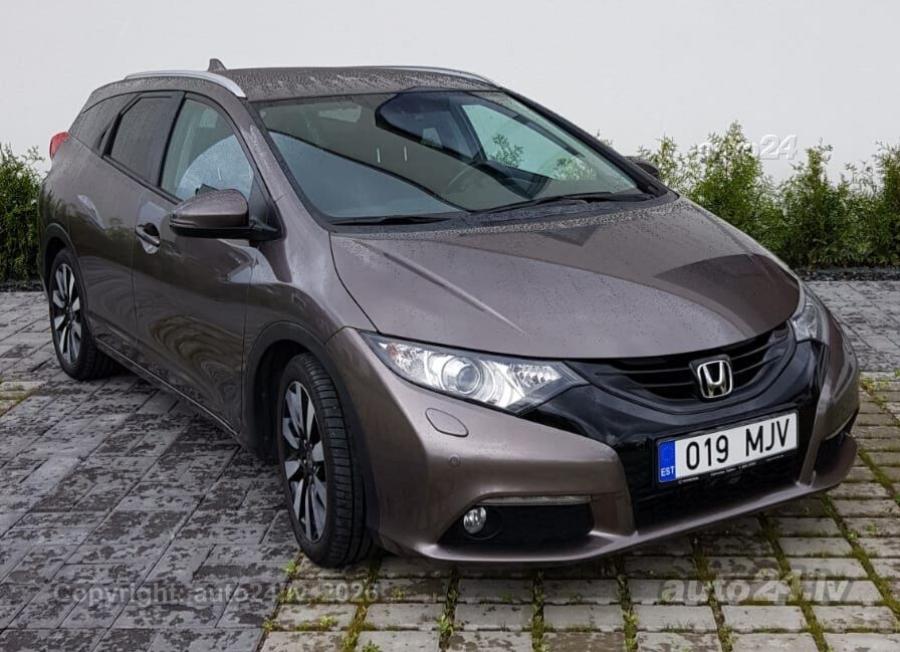 Brūns Honda Civic 2015 Tallina, ar dzinēja tilpumu 1.80 L un nobraukumu 165 tūkst. km par 8500 €, foto 4 vietnē AUTOMOTO.COM.LV