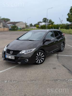 Brūns Honda Civic 2015 Jelgava, ar dzinēja tilpumu 1.80 L un nobraukumu 160 tūkst. km par 8550 €, foto  vietnē AUTOMOTO.COM.LV