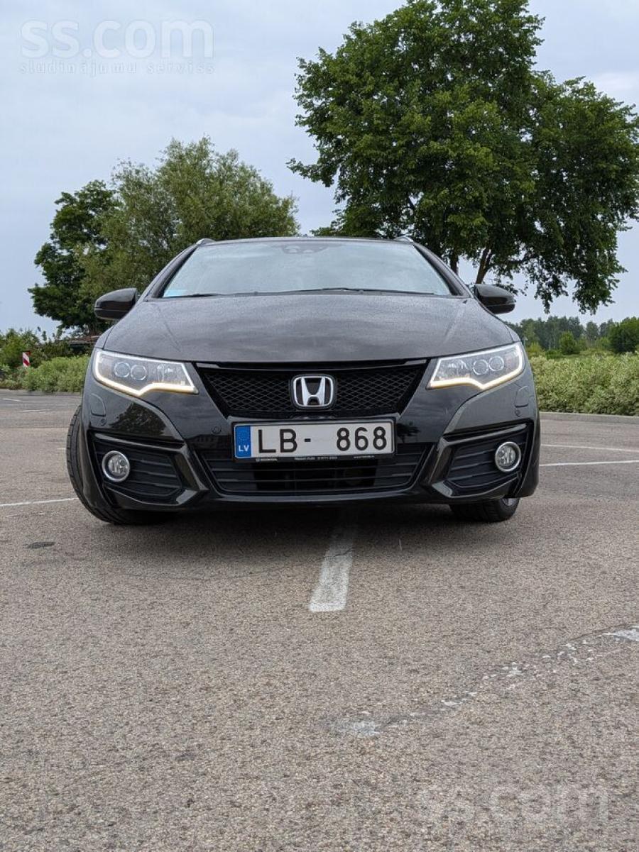Brūns Honda Civic 2015 Jelgava, ar dzinēja tilpumu 1.80 L un nobraukumu 160 tūkst. km par 8550 €, foto 4 vietnē AUTOMOTO.COM.LV