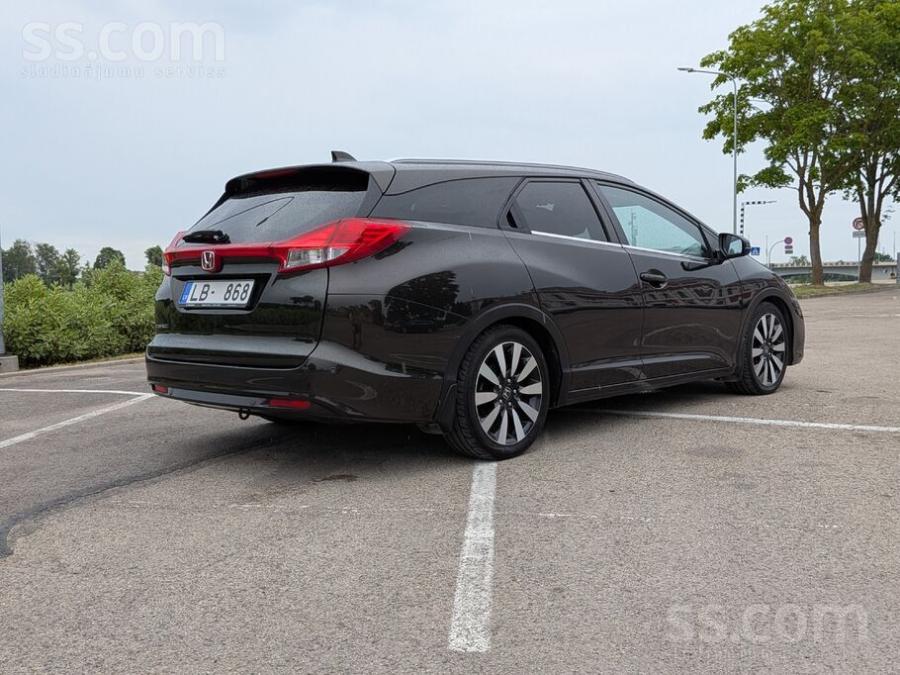 Brūns Honda Civic 2015 Jelgava, ar dzinēja tilpumu 1.80 L un nobraukumu 160 tūkst. km par 8550 €, foto 13 vietnē AUTOMOTO.COM.LV