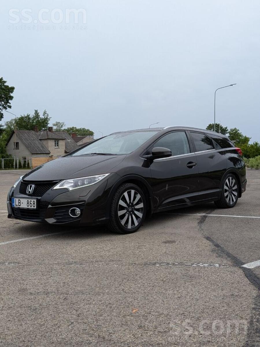 Brūns Honda Civic 2015 Jelgava, ar dzinēja tilpumu 1.80 L un nobraukumu 160 tūkst. km par 8550 €, foto 23 vietnē AUTOMOTO.COM.LV