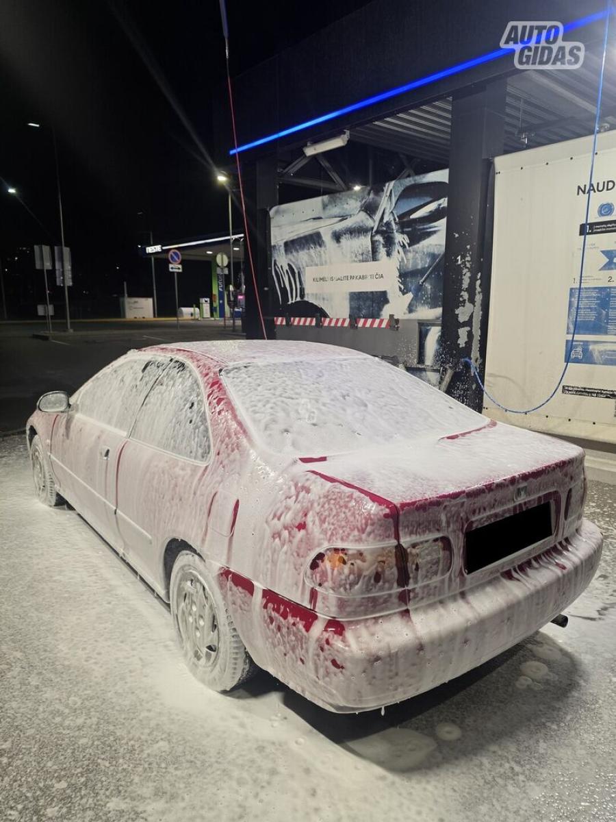 Honda Civic 1995 Viļņa, ar dzinēja tilpumu 1.50 L un nobraukumu 140 tūkst. km par 3500 €, foto 9 vietnē AUTOMOTO.COM.LV
