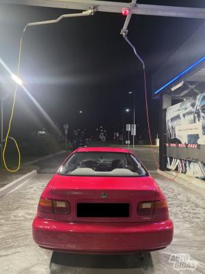 Honda Civic 1995 Viļņa, ar dzinēja tilpumu 1.50 L un nobraukumu 140 tūkst. km par 3500 €, foto 14 vietnē AUTOMOTO.COM.LV