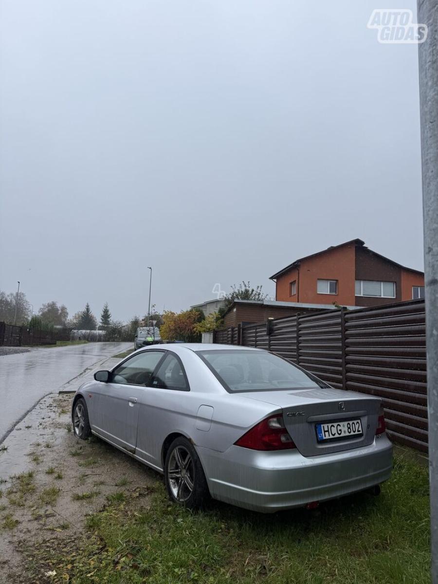Honda Civic 2002 Trakai, ar dzinēja tilpumu 1.60 L un nobraukumu 323 tūkst. km par 1400 €, foto 3 vietnē AUTOMOTO.COM.LV