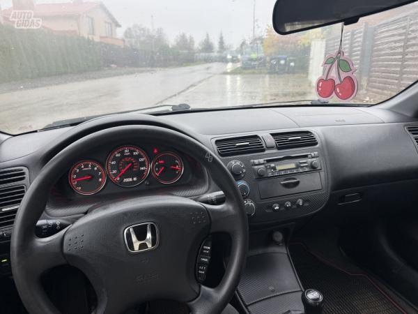 Honda Civic 2002 Trakai, ar dzinēja tilpumu 1.60 L un nobraukumu 323 tūkst. km par 1400 €, foto 5 vietnē AUTOMOTO.COM.LV