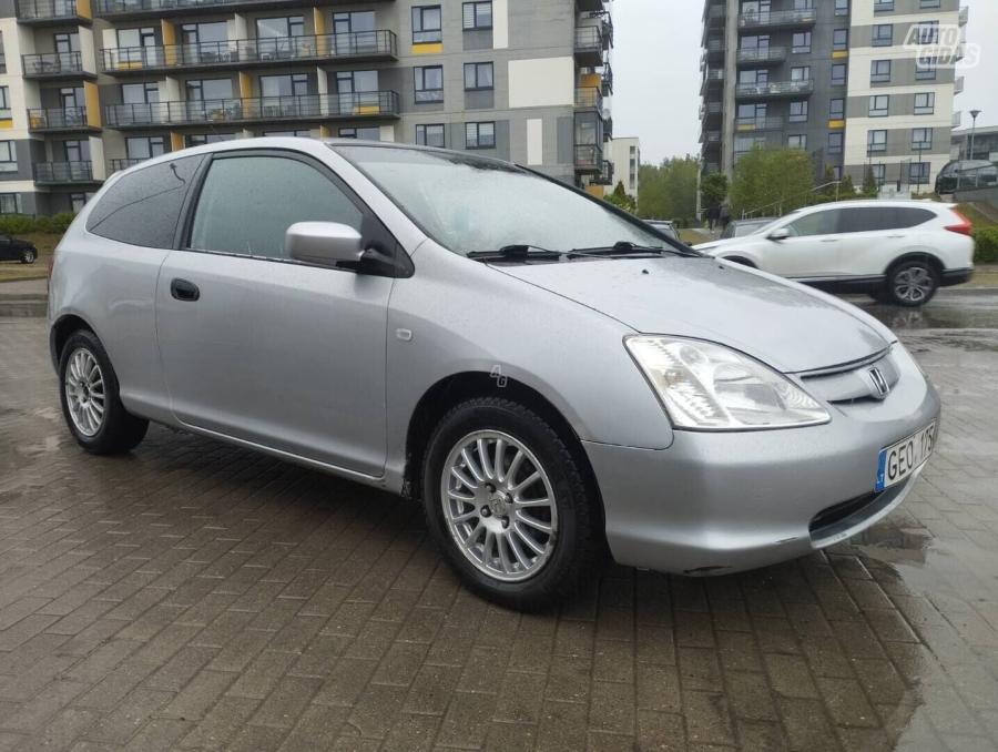 Honda Civic 2003 in Vilnius, with an engine capacity of 1.70 L and mileage of 230 thousand km for 699 €, photo 1 on AUTOMOTO.COM.LV