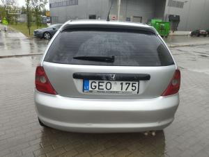 Honda Civic 2003 in Vilnius, with an engine capacity of 1.70 L and mileage of 230 thousand km for 699 €, photo 4 on AUTOMOTO.COM.LV