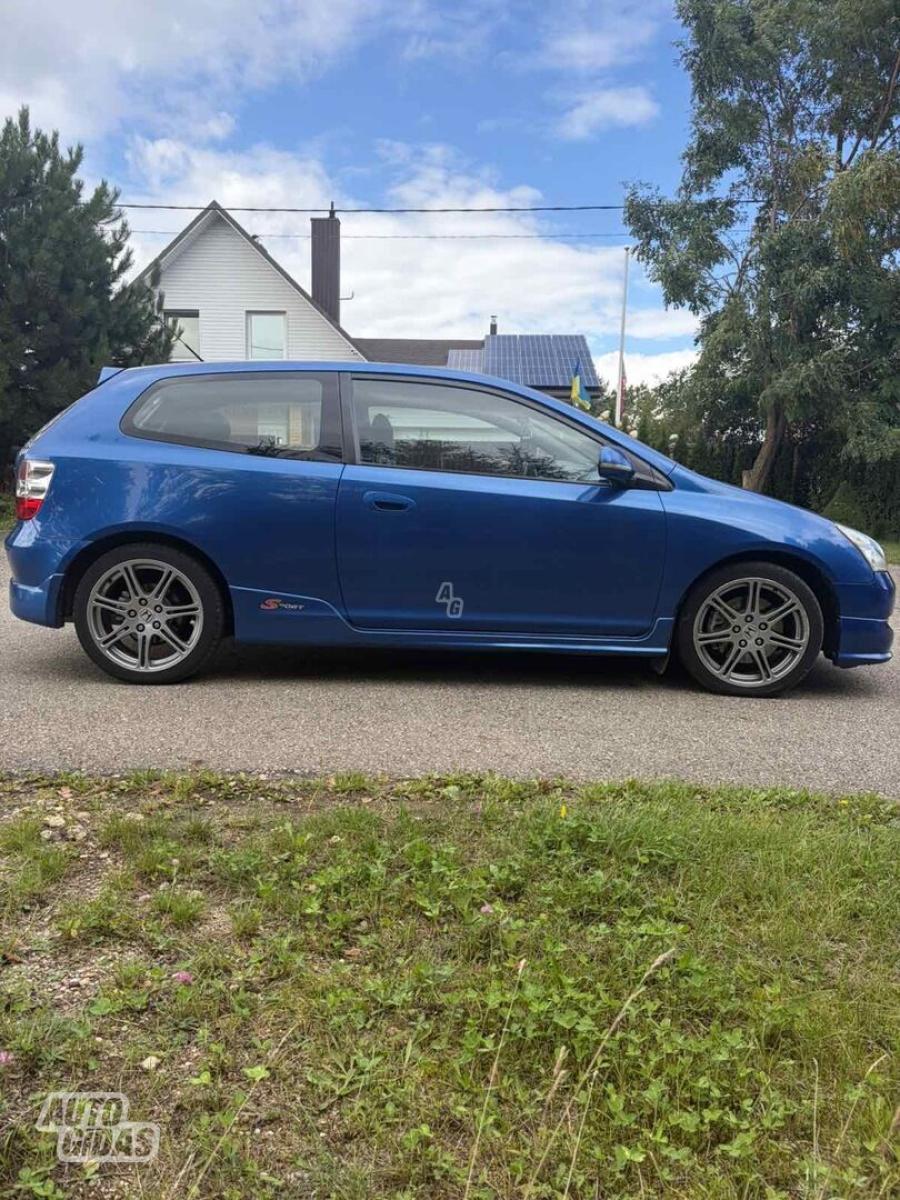 Honda Civic 2004 in Vilnius, with an engine capacity of 1.70 L and mileage of 281 thousand km for 1299 €, photo 10 on AUTOMOTO.COM.LV
