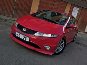 Honda Civic 2007 in Riga, with an engine capacity of 2.00 L and mileage of 297 thousand km for 4390 €, photo 21 on AUTOMOTO.COM.LV