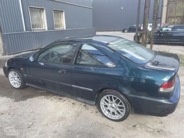 Zaļš Honda Civic 1996 Viļņa, ar dzinēja tilpumu 1.60 L un nobraukumu 272 tūkst. km par 1000 €, foto 4 vietnē AUTOMOTO.COM.LV