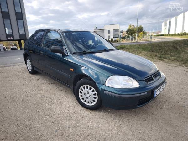 Zaļš Honda Civic 1997 Viļņa, ar dzinēja tilpumu 1.40 L un nobraukumu 115 tūkst. km par 1600 €, foto 2 vietnē AUTOMOTO.COM.LV