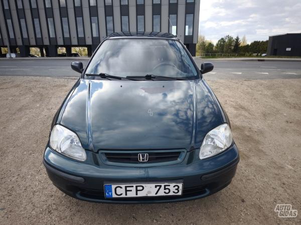 Zaļš Honda Civic 1997 Viļņa, ar dzinēja tilpumu 1.40 L un nobraukumu 115 tūkst. km par 1600 €, foto 3 vietnē AUTOMOTO.COM.LV