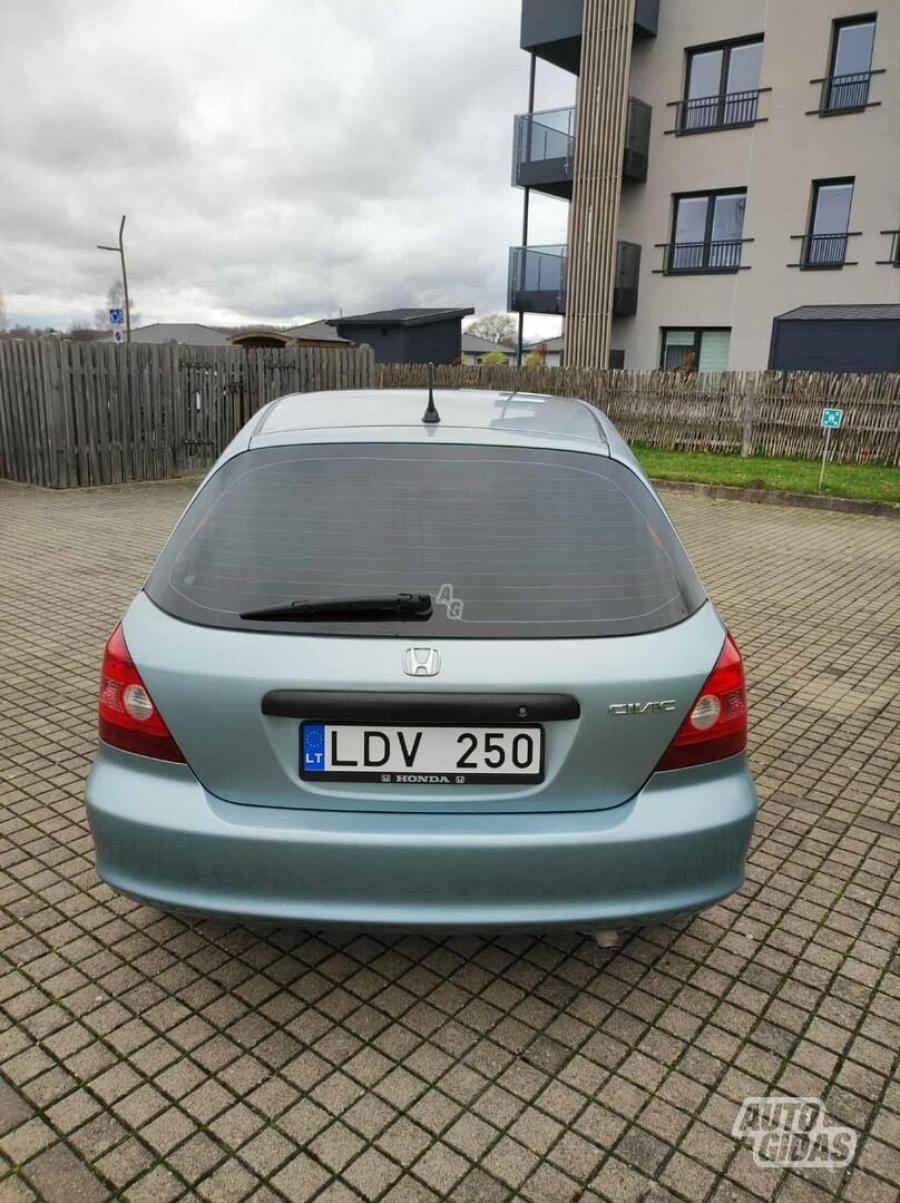 Zaļš Honda Civic 2002 Šauļi, ar dzinēja tilpumu 1.60 L un nobraukumu 269 tūkst. km par 1450 €, foto 5 vietnē AUTOMOTO.COM.LV
