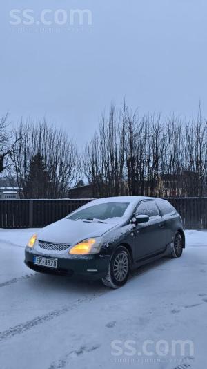 Green Honda Civic 2002 in Valka, with an engine capacity of 1.60 L and mileage of 344 thousand km for 650 €, photo  on AUTOMOTO.COM.LV