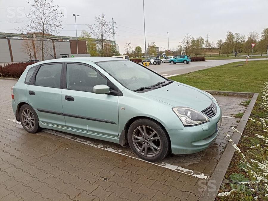 Zaļš Honda Civic 2004 Rīga, ar dzinēja tilpumu 1.60 L un nobraukumu 345 tūkst. km par 850 €, foto 1 vietnē AUTOMOTO.COM.LV