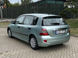 Zaļš Honda Civic 2004 Viļņa, ar dzinēja tilpumu 1.40 L un nobraukumu 194 tūkst. km par 1300 €, foto 9 vietnē AUTOMOTO.COM.LV