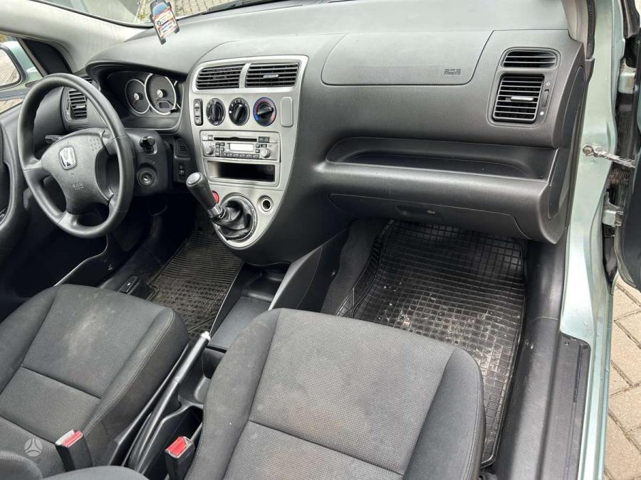 Zaļš Honda Civic 2004 Viļņa, ar dzinēja tilpumu 1.40 L un nobraukumu 194 tūkst. km par 1300 €, foto 10 vietnē AUTOMOTO.COM.LV