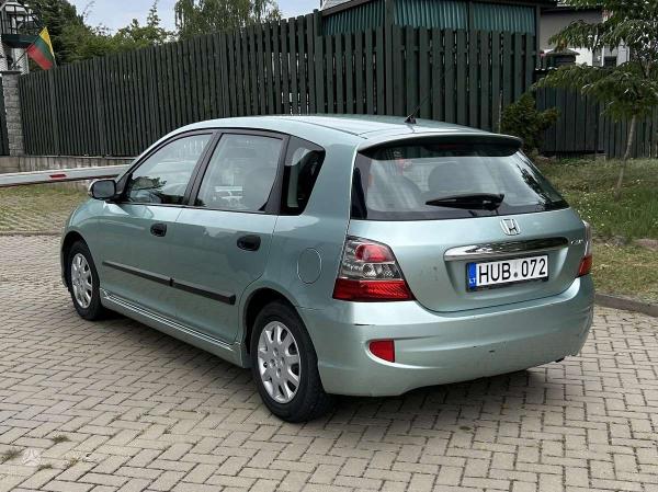 Zaļš Honda Civic 2004 Viļņa, ar dzinēja tilpumu 1.40 L un nobraukumu 196 tūkst. km par 1250 €, foto 7 vietnē AUTOMOTO.COM.LV