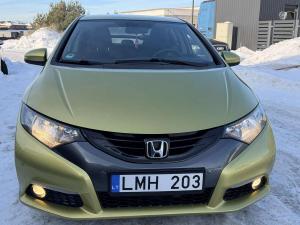 Green Honda Civic 2013 in Vilnius, with an engine capacity of 2.20 L and mileage of 269 thousand km for 4900 €, photo 10 on AUTOMOTO.COM.LV