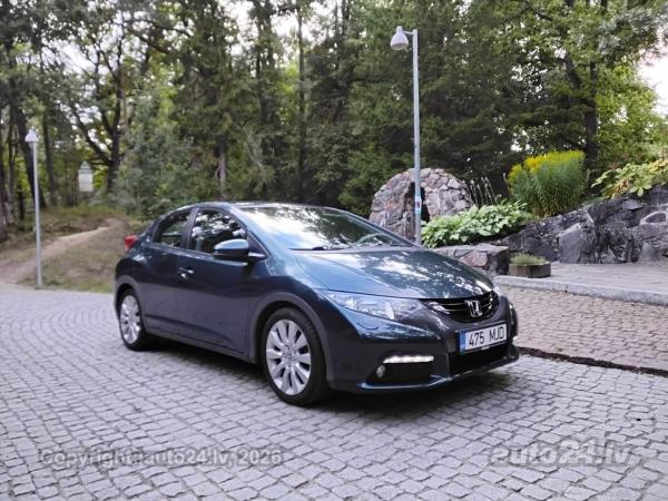 Zaļš Honda Civic 2013 Tallina, ar dzinēja tilpumu 1.80 L un nobraukumu 158 tūkst. km par 6900 €, foto 2 vietnē AUTOMOTO.COM.LV