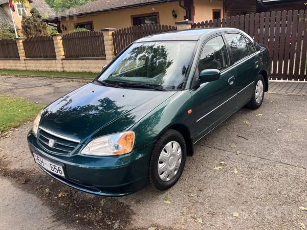 Зеленый Хонда Цивик 2001 в Елгава, объемом двигателя 1.60 л и пробегом 215 тыс. км за 1390 €, фото 3 на AUTOMOTO.COM.LV