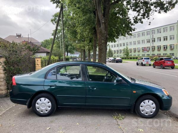 Зеленый Хонда Цивик 2001 в Елгава, объемом двигателя 1.60 л и пробегом 215 тыс. км за 1390 €, фото 4 на AUTOMOTO.COM.LV