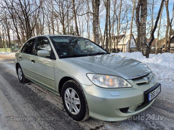 Green Honda Civic 2004 in Tallinn, with an engine capacity of 1.60 L and mileage of 240 thousand km for 1400 €, photo 1 on AUTOMOTO.COM.LV
