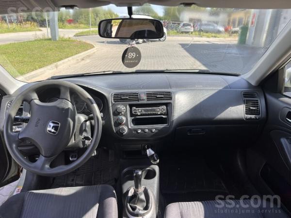 Zaļš Honda Civic 2004 Rīga, ar dzinēja tilpumu 1.60 L un nobraukumu 312 tūkst. km par 590 €, foto 4 vietnē AUTOMOTO.COM.LV