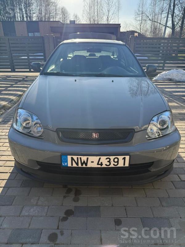 Pelēks Honda Civic 1997 Rīga, ar dzinēja tilpumu 1.60 L un nobraukumu 229 tūkst. km par 4850 €, foto 1 vietnē AUTOMOTO.COM.LV