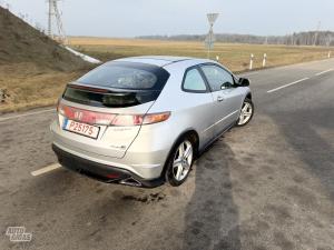 Pelēks Honda Civic 2008 Kauņa, ar dzinēja tilpumu 2.20 L un nobraukumu 290 tūkst. km par 1100 €, foto 4 vietnē AUTOMOTO.COM.LV
