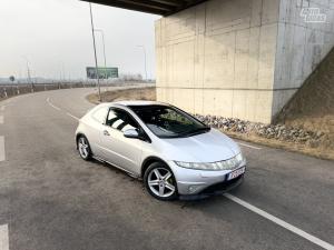 Pelēks Honda Civic 2008 Kauņa, ar dzinēja tilpumu 2.20 L un nobraukumu 290 tūkst. km par 1100 €, foto 5 vietnē AUTOMOTO.COM.LV