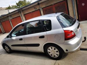 Grey Honda Civic 2001 in Kaunas, with an engine capacity of 1.40 L and mileage of 282 thousand km for 690 €, photo 4 on AUTOMOTO.COM.LV
