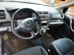 Grey Honda Civic 2001 in Kaunas, with an engine capacity of 1.40 L and mileage of 282 thousand km for 690 €, photo 8 on AUTOMOTO.COM.LV