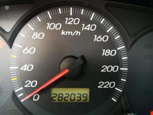 Grey Honda Civic 2001 in Kaunas, with an engine capacity of 1.40 L and mileage of 282 thousand km for 690 €, photo 11 on AUTOMOTO.COM.LV