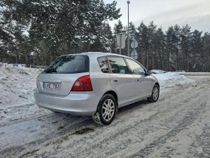 Grey Honda Civic 2002 in Vilnius, with an engine capacity of 1.59 L and mileage of 158 thousand km for 1350 €, photo 2 on AUTOMOTO.COM.LV