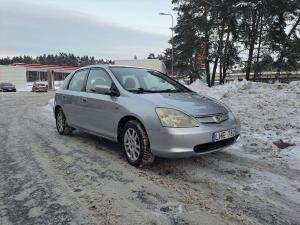 Grey Honda Civic 2002 in Vilnius, with an engine capacity of 1.59 L and mileage of 158 thousand km for 1350 €, photo 3 on AUTOMOTO.COM.LV