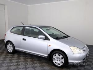 Pelēks Honda Civic 2002 Tallina, ar dzinēja tilpumu 1.60 L un nobraukumu 203 tūkst. km par 799 €, foto  vietnē AUTOMOTO.COM.LV