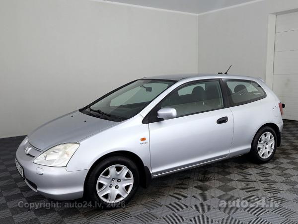 Pelēks Honda Civic 2002 Tallina, ar dzinēja tilpumu 1.60 L un nobraukumu 203 tūkst. km par 799 €, foto 2 vietnē AUTOMOTO.COM.LV