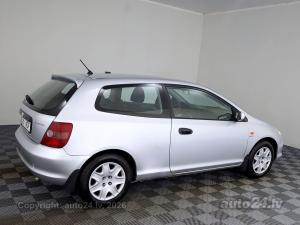 Pelēks Honda Civic 2002 Tallina, ar dzinēja tilpumu 1.60 L un nobraukumu 203 tūkst. km par 799 €, foto 3 vietnē AUTOMOTO.COM.LV