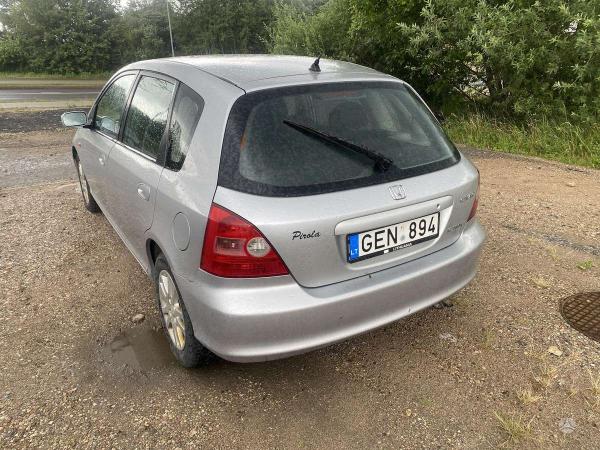 Pelēks Honda Civic 2002 Viļņa, ar dzinēja tilpumu 1.69 L un nobraukumu 330 tūkst. km par 500 €, foto 4 vietnē AUTOMOTO.COM.LV