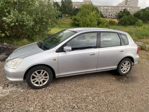 Pelēks Honda Civic 2002 Viļņa, ar dzinēja tilpumu 1.69 L un nobraukumu 330 tūkst. km par 500 €, foto 8 vietnē AUTOMOTO.COM.LV