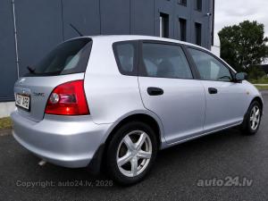 Grey Honda Civic 2002 in Tartu, with an engine capacity of 1.40 L and mileage of 150 thousand km for 990 €, photo 4 on AUTOMOTO.COM.LV