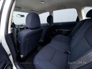 Grey Honda Civic 2002 in Tartu, with an engine capacity of 1.40 L and mileage of 150 thousand km for 990 €, photo 7 on AUTOMOTO.COM.LV