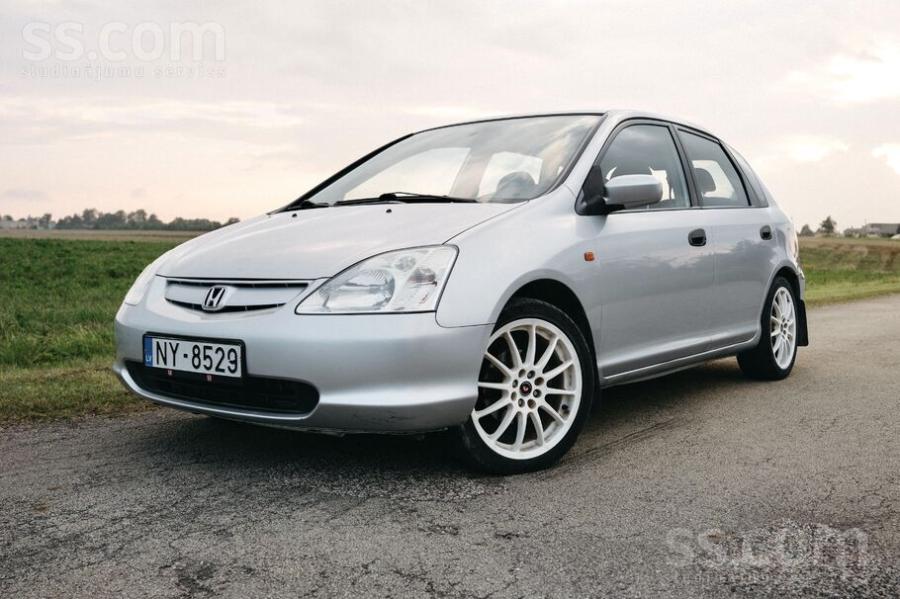 Pelēks Honda Civic 2002 Talsi, ar dzinēja tilpumu 1.70 L un nobraukumu 283 tūkst. km par 1350 €, foto 1 vietnē AUTOMOTO.COM.LV