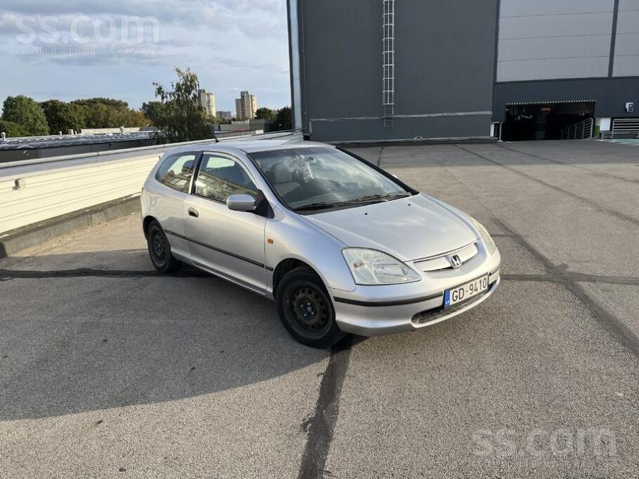 Pelēks Honda Civic 2002 Rīga, ar dzinēja tilpumu 1.40 L un nobraukumu 277 tūkst. km par 1150 €, foto 1 vietnē AUTOMOTO.COM.LV
