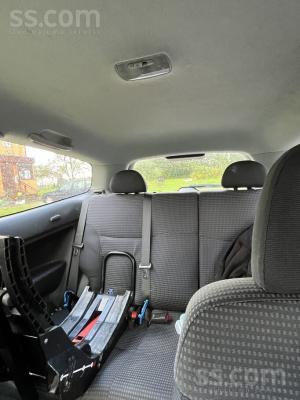 Pelēks Honda Civic 2002 Rīga, ar dzinēja tilpumu 1.40 L un nobraukumu 277 tūkst. km par 1150 €, foto 7 vietnē AUTOMOTO.COM.LV